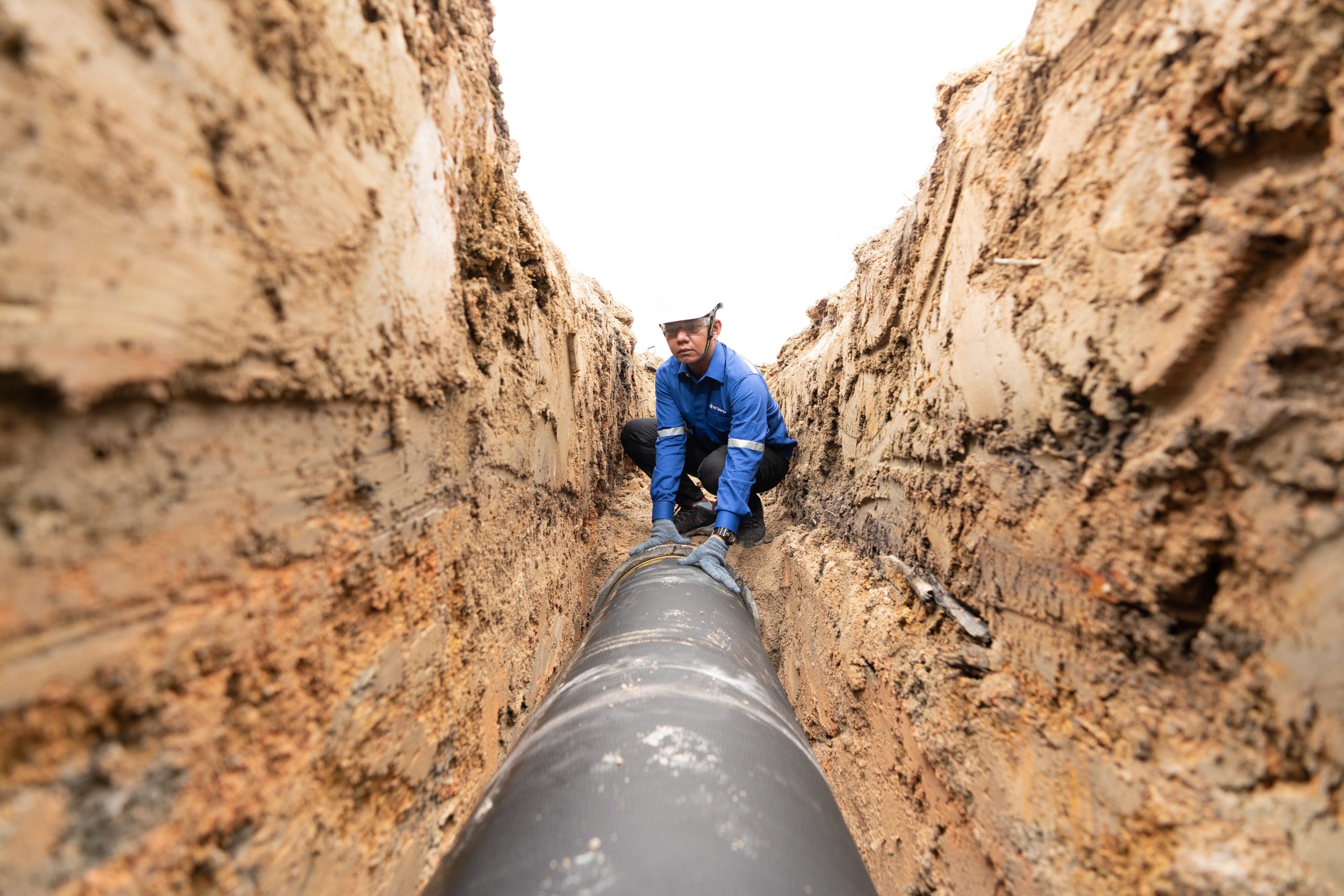 Pipe Replacement Program Brings Relief to Kampung Lombong - Hydro Hub | Air Selangor